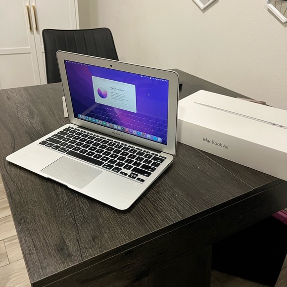 Apple | Computers, Laptops & Parts | Apple Macbook Air Laptop In Silver ...